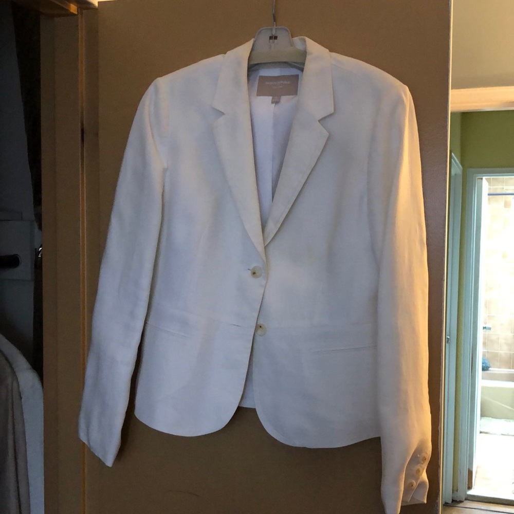 Cream Color Blazer Thick Material - Gem